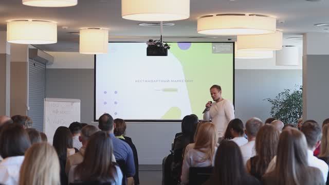 Трансляция выступления Никиты Прохорова. Нестандартный маркетинг. Владивосток