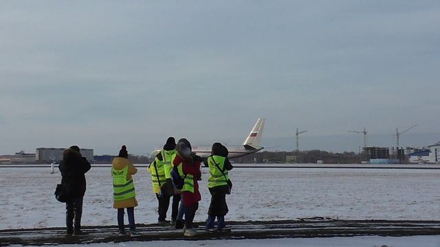 Посадка красавца Туполя