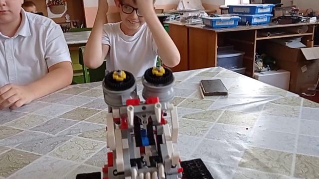 Робот «Фломастер 3000»