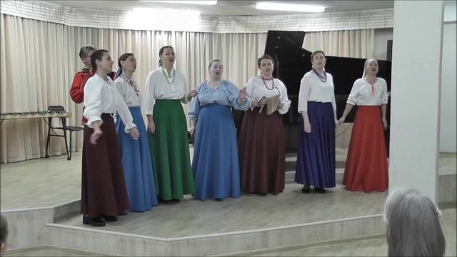 Плясовая песня «Я посеяла ленок»  Исп. Ансамбль родителей фольклорного отделения