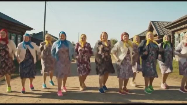 нейросеть создала клип на тему-Танцующие бабульки, вот и лето прошло.