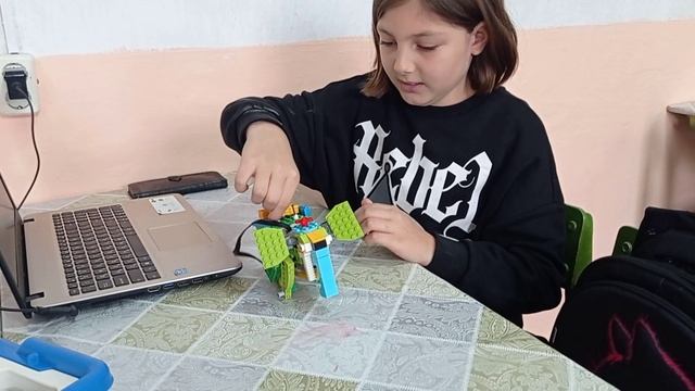 Робот «Слоник»