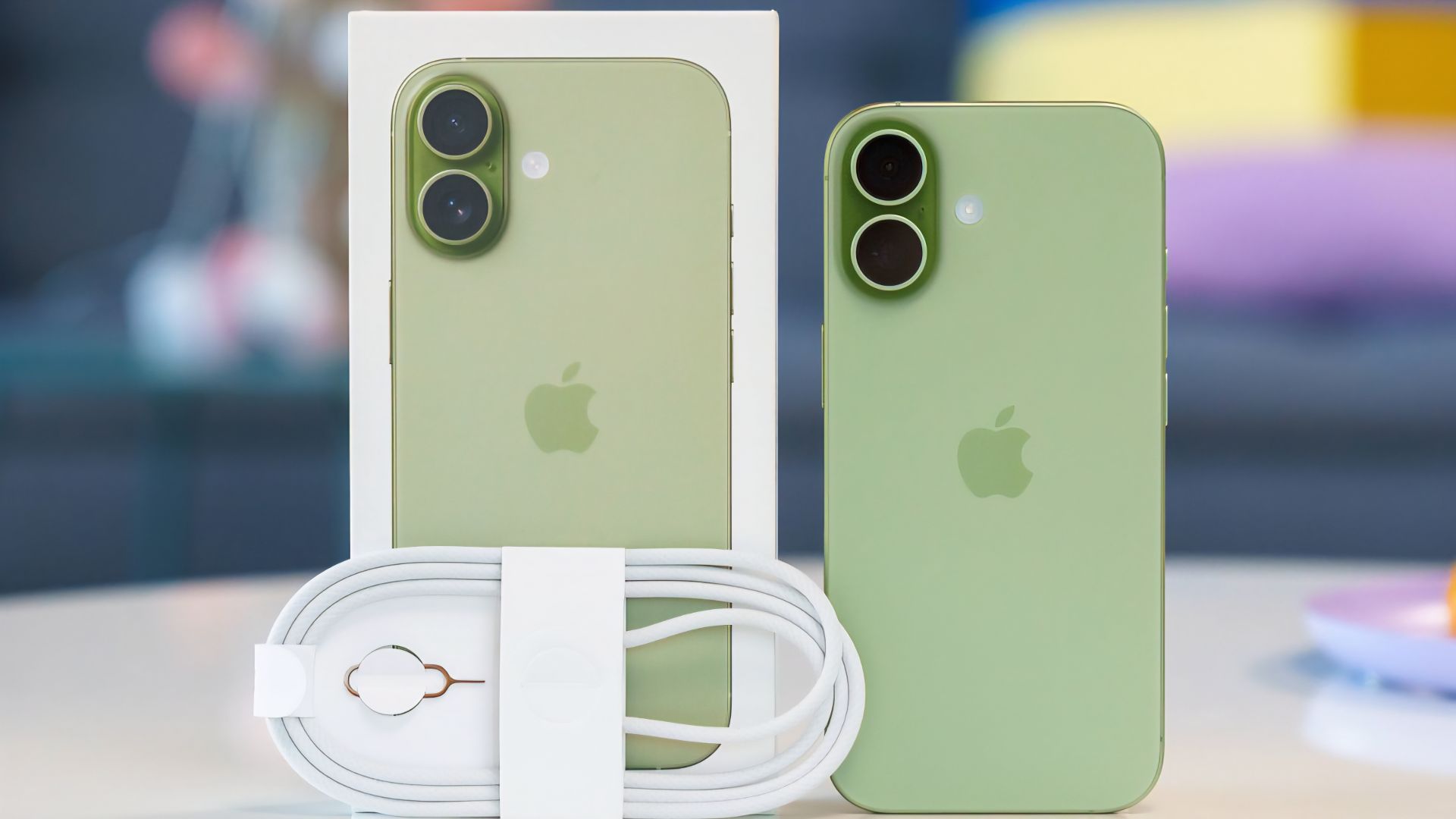 Apple iPhone 17 обзор - Телефоны 2025