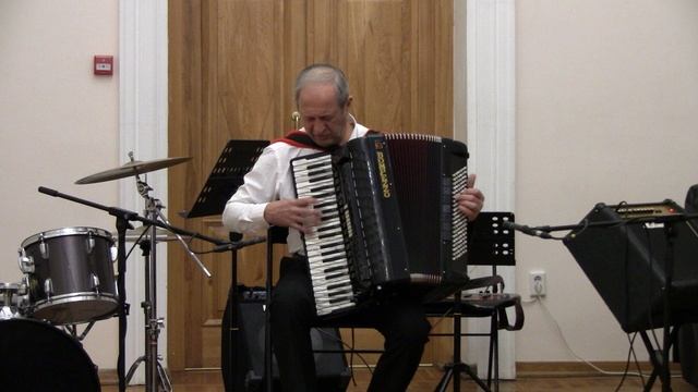 Ж. Пероннин "Королева мюзета". Играет новосибирский аккордеонист Владимир Никулин