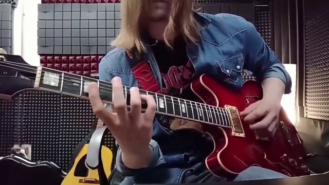 GUITAR LESSONS PROMO 2022