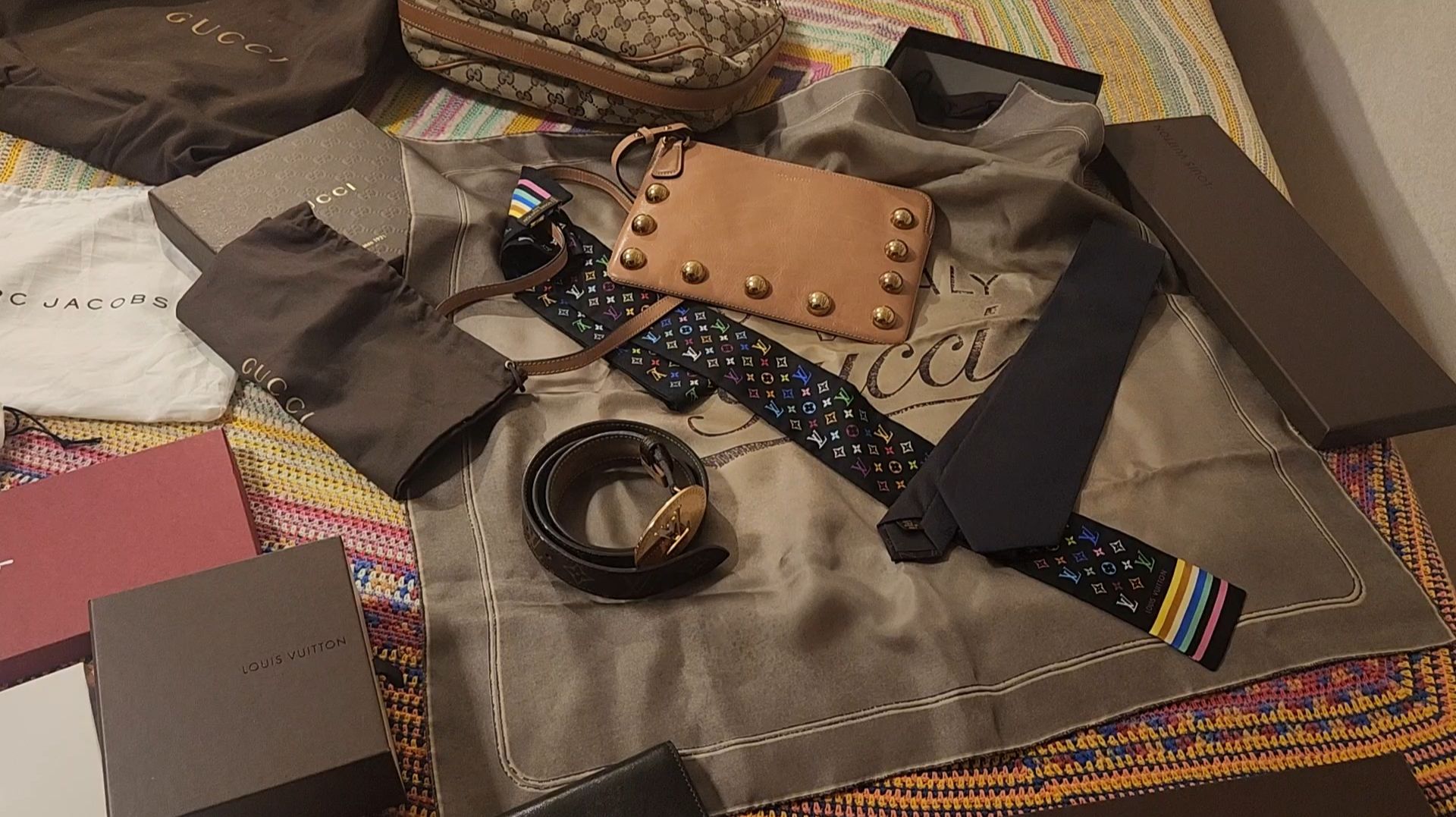 Вложились в винтажное будущее 🛍 ✨️ 💎