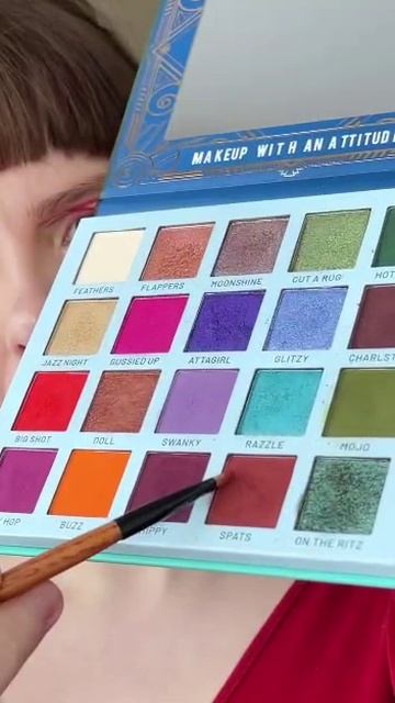 Hi-tech с Ресничкой