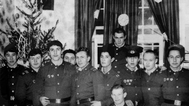 СССР  В  ГАЛЛЕ...