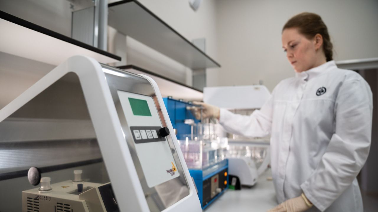 Как ИИ помогает разрабатывать новые лекарства для животных? Секреты производства НИТА-ФАРМ