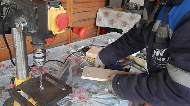 Настольную лампу, светильник из обрезков