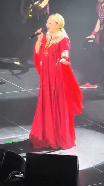 Пелагея — валенки