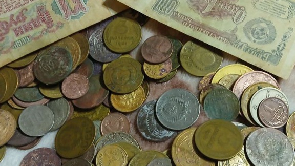 ЧИСТКА МОНЕТ ЭЛЕКТРОЛИЗОМ.