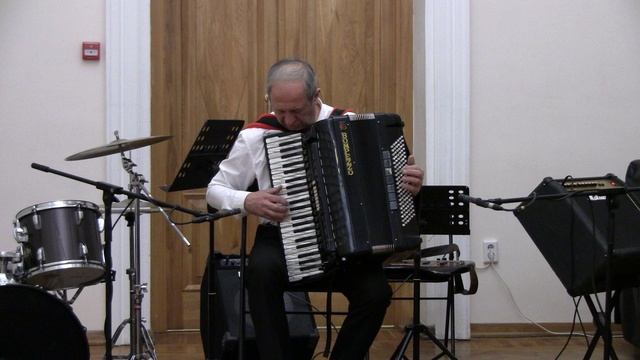 Клод Тома "Два в одном". Играет новосибирский аккордеонист Владимир Никулин