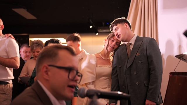 Финальная песня на свадьбе. Ведущий Даниил Вычегжанин. Live. Фортепиано.