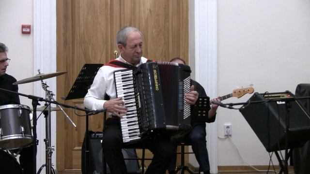 Паоло Пиццигони  Вальс-мюзет "Свет и тени". Играет Владимир Никулин (аккордеон)