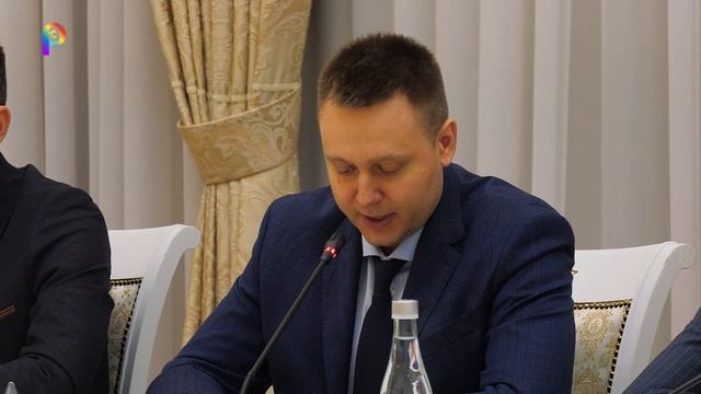 Встреча с молодыми учёными. Губернатор