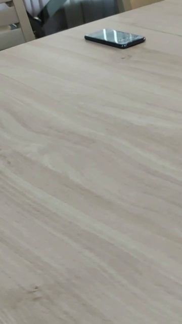 Беспроводная зарядка телефона на столе Беграмо Макси (1)