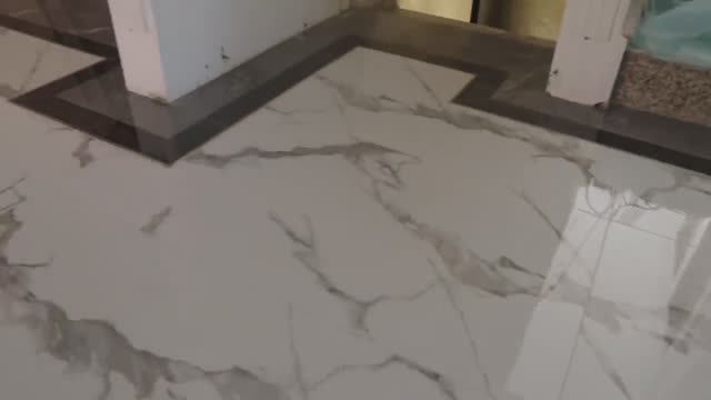 Подготовка и укладка пола крупной плиткой и декором от А до Я. #new #diy