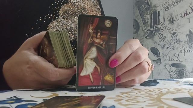 Стоит ли противостоять своим желаниям? Расклад Таро