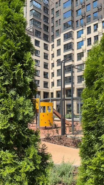 Впускаем частичку солнечного лета в наши телефоны и наслаждаемся видами ЖК «Гран-При» с Ринн Брик!