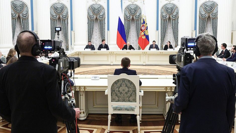 Встреча с участниками V Конгресса молодых учёных