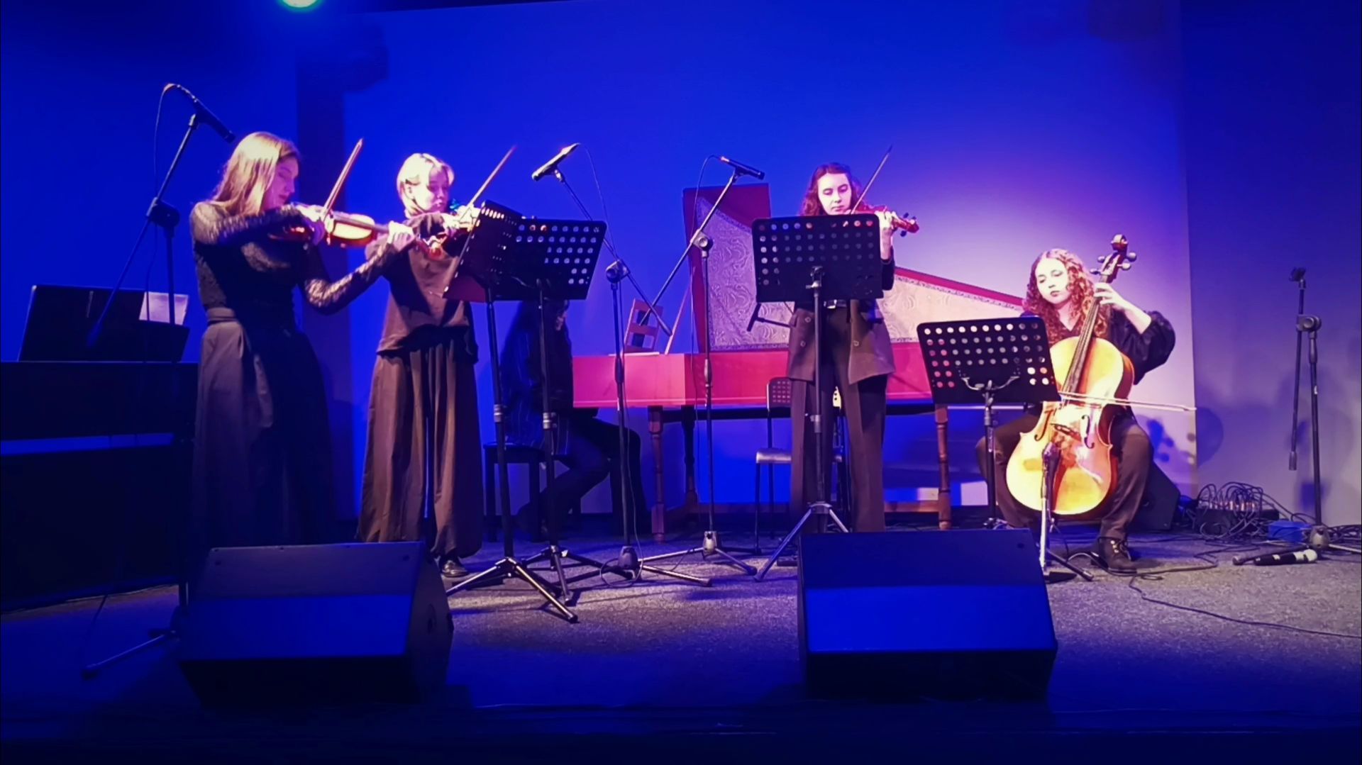 А. ВИВАЛЬДИ в исполнении ансамбля ROSARIUM...