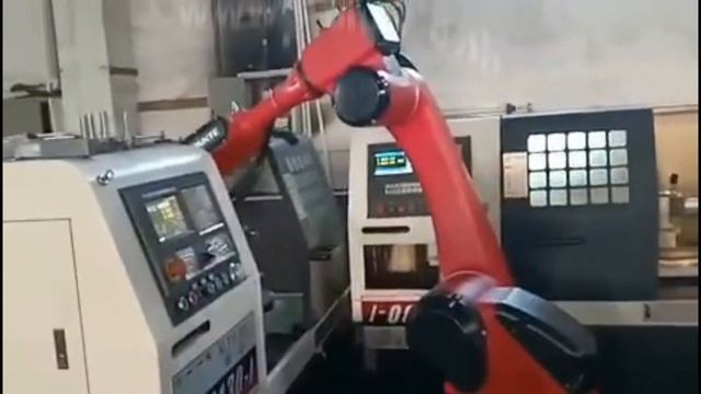37. CNC_8. Промышленный робот BORUNTE грузит 3 станка ЧПУ