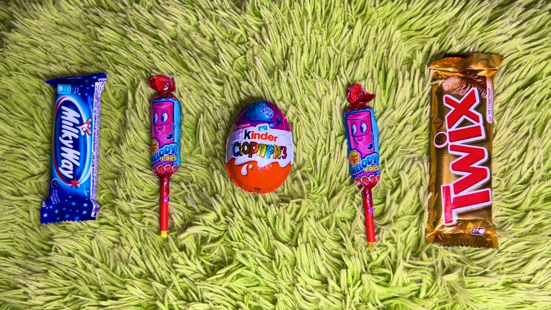 Аппетитное АСМР видео: распаковка шоколадных конфет и леденцов