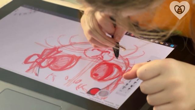 Графика_Занятие 22.11.25_Яблоки на скатерти_Студия мультимедиа Пчелиный рой_г.Екатеринбург 2025