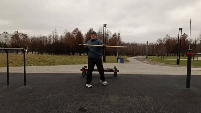 Упражнения с ротанговым шестом 160 см (2)