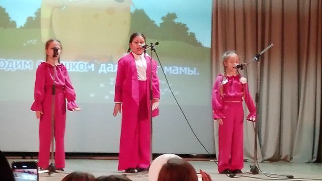 Далеко от мамы (Праздничный концерт ко Дню Матери, 28.11.2025)