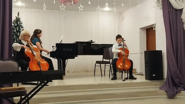 Концерт ко Дню матери 28112025 Виолончелисты