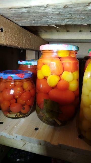 Домашняя консервация: показываю свои запасы.