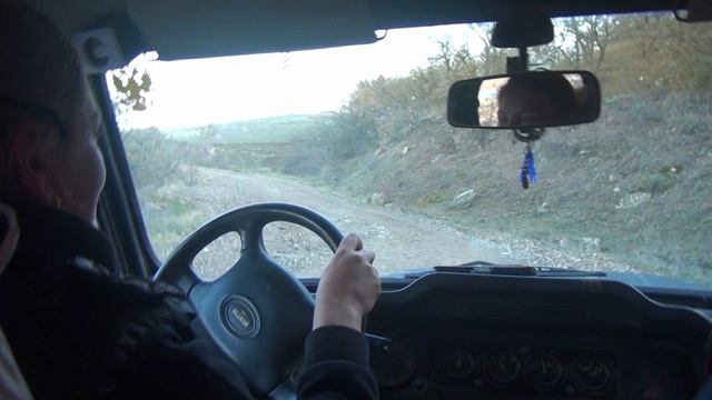 Экскурсия в Солнечную долину и на мыс Меганом на джипе  с Верой 15.11.2025