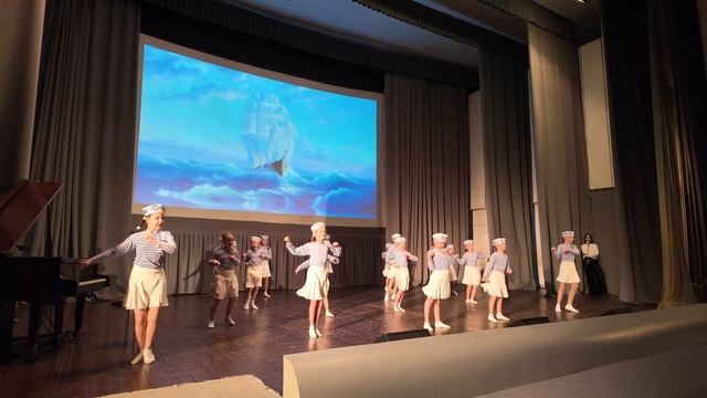 Концерт посвященный Дню Матери в Краснообском Доме Учёных