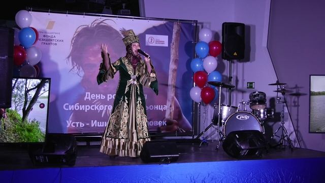 Алтынай Жунусова. День рождения Сибирского кроманьонца