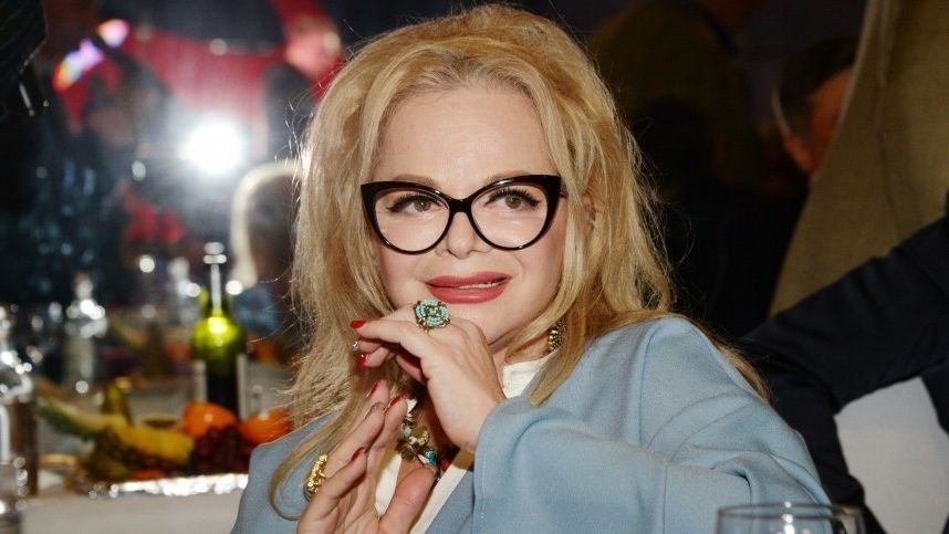 Будет ли Долина возвращать деньги? Ответил ее директор