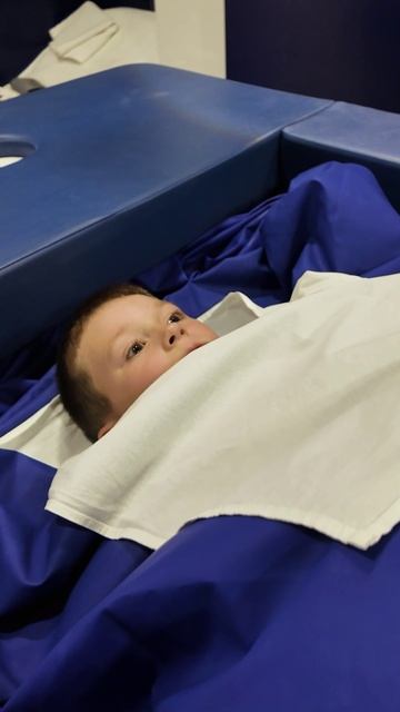 С Днём матери! Пусть ваши дети будут здоровы и довольны, а вы — счастливы