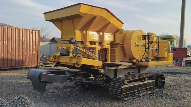 Щековая дробилка Komatsu BR100J-1