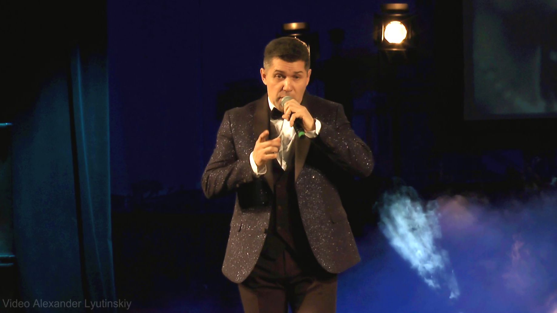 Александр Пахмутов «Белеет мой парус» (муз. Геннадий Гладков, сл. Юлий Ким) Из к/ф "12 стульев"