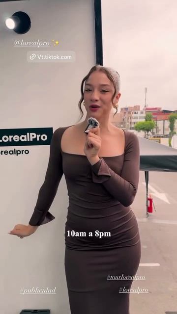 АДРИАНА КАМПОС И ЕЕ СЕСТРЫ, ПРЕКРАСНЫЕ МОЛОДЫЕ АКТРИСЫ