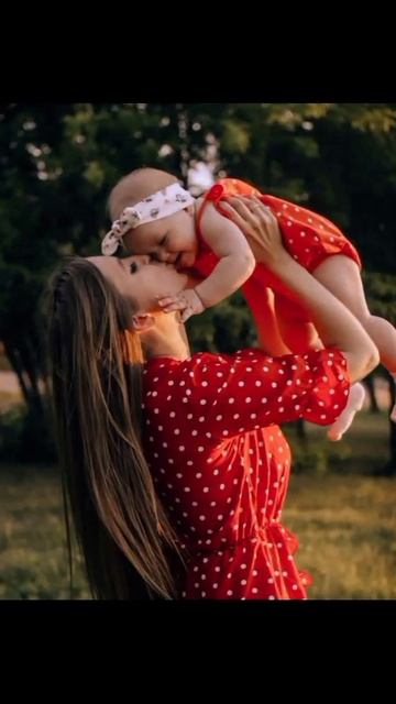 Продолжаем поздравлять с Днём матери! ❤️