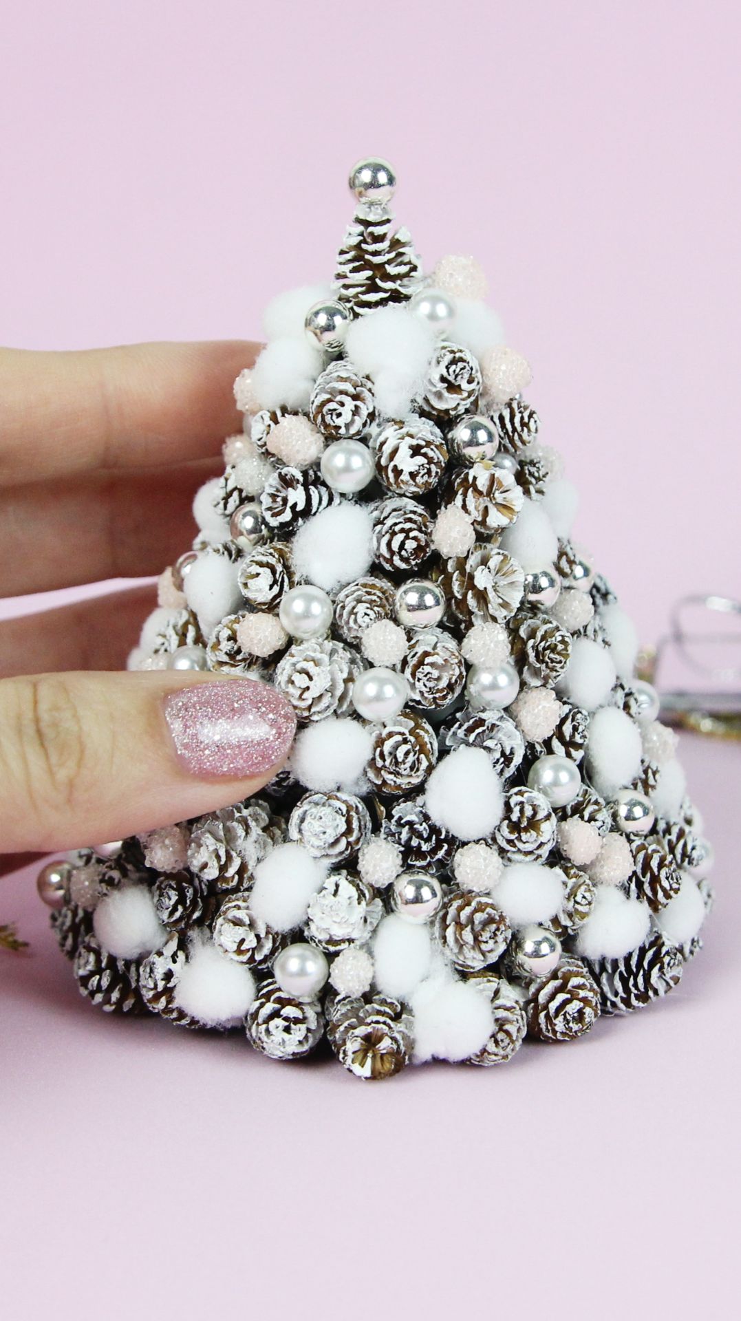 ЕЛОЧКА ИЗ ШИШЕК своими руками🎄