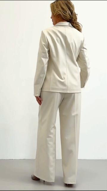 Современная женская одежда Бизнес Стиль Отправляем по всей России Заказ ватцап 89212869336