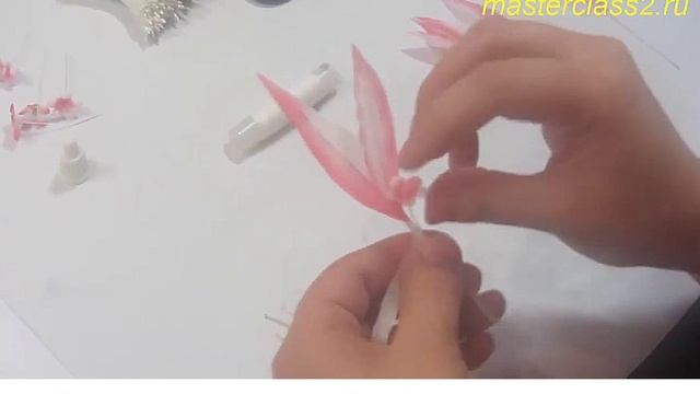 вечерняя шляпка с цветами 9