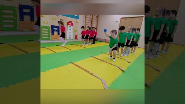 День хоккея в 8-й группе