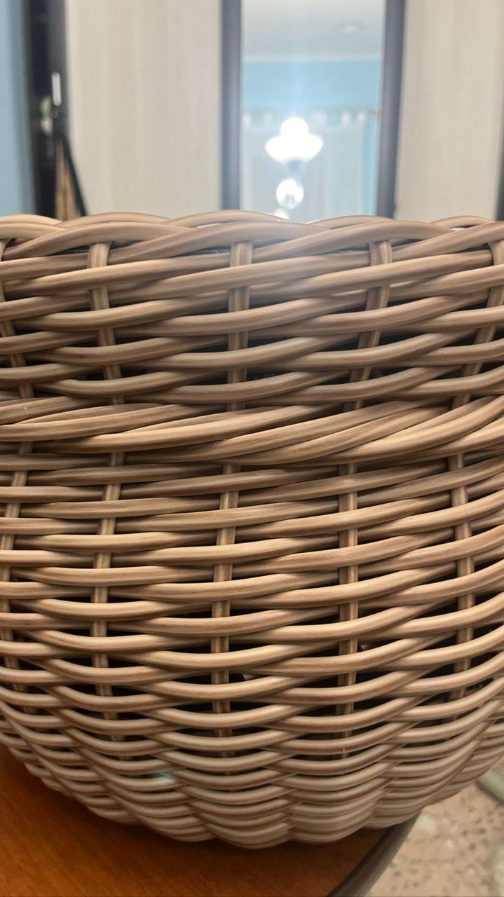 Кашпо из ротанга "Рябинушка"