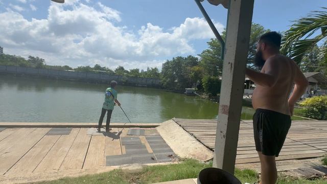 Рыбалка в Таиланде на озере Паттайе