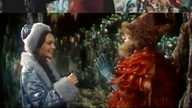 СКАЗКА  " Новогодние приключения Маши и Вити "