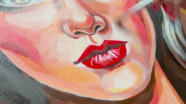 Покрываю лаком картину